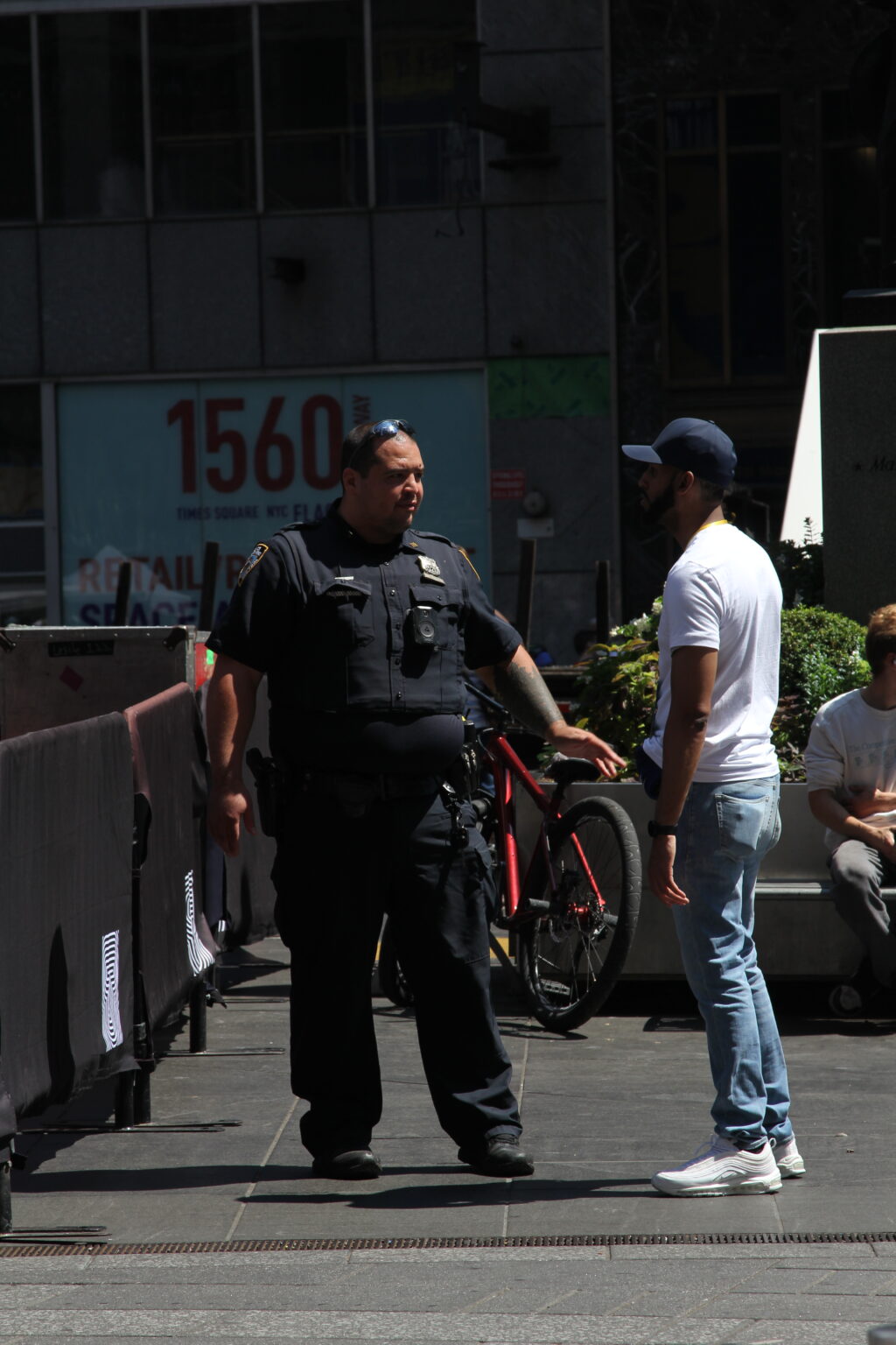 12 Questions to Ask a Police Officer