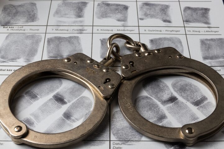 Different Types of Handcuffs: Ultimate Guide